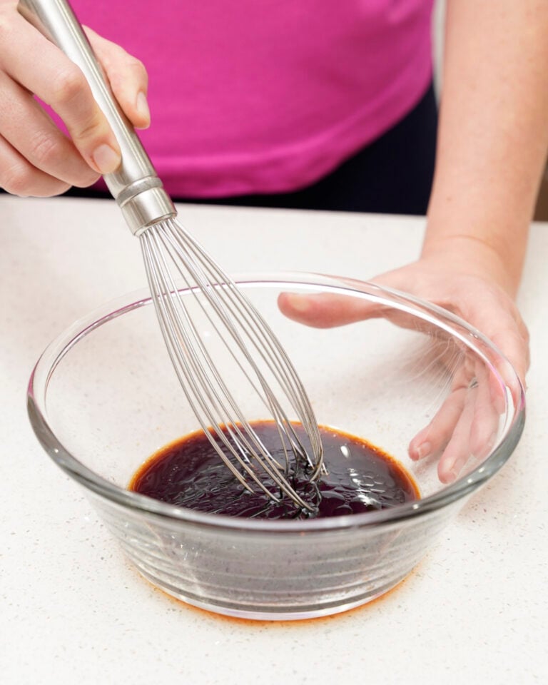 Easy, 10 Minute Hawaiian Salmon Poke Recipe | Couple in the Kitchen