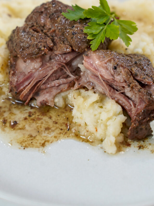 Sous Vide Short Ribs Recipe | Couple in the Kitchen