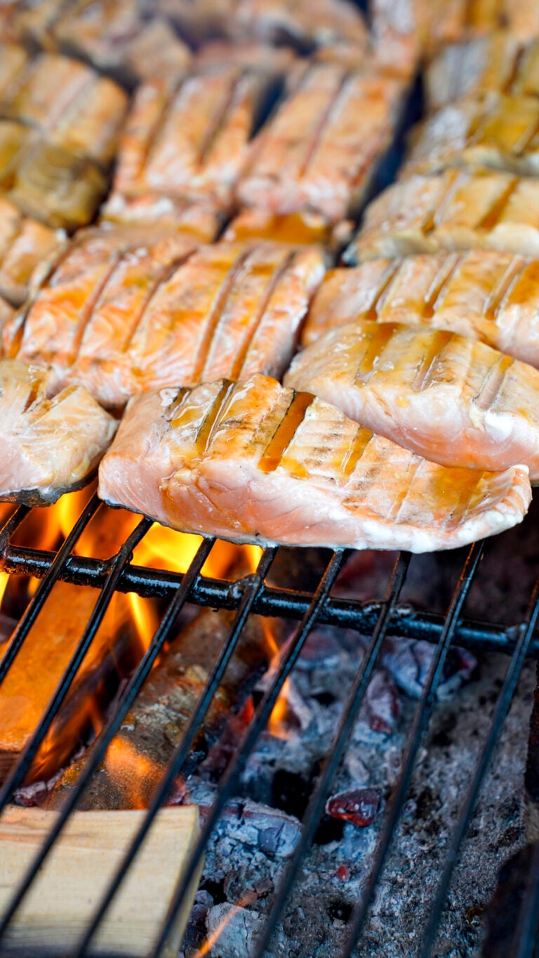 Where to Eat in Juneau: The Top Restaurants and Foods | Couple in the ...